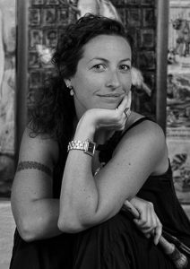 JESSICA WATTS | 作家一覧 | The Obsession Gallery